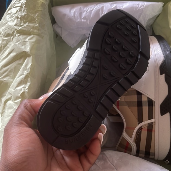 Burberry | Shoes | Low Top Burberry Little Kid Sneaker | Poshmark